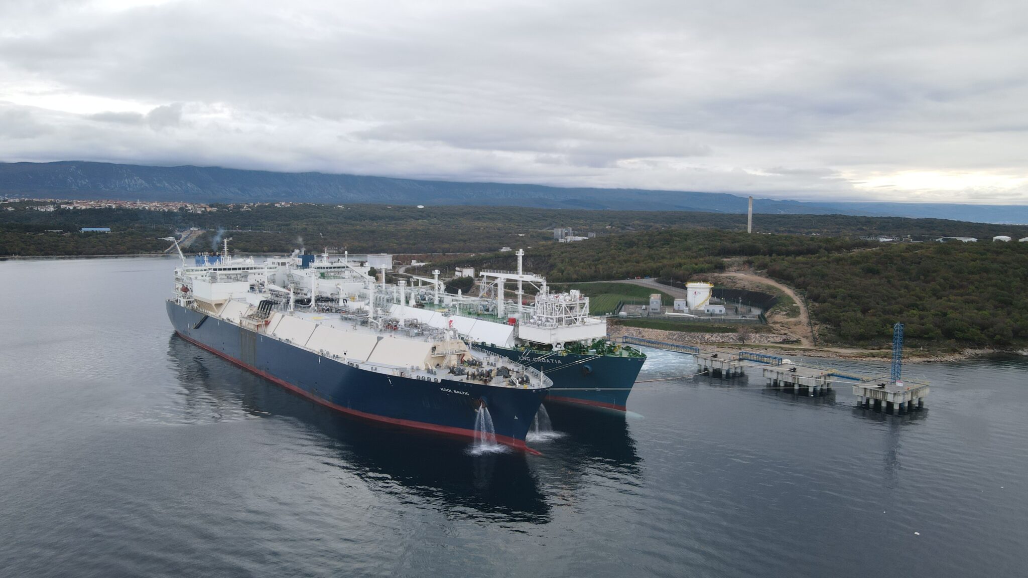 Brod za prijevoz UPP-a ‘Kool Baltic’ pristao na Terminal - LNG Hrvatska