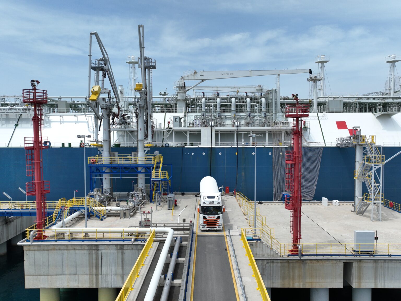 200th LNG reloading from the FSRU vessel to LNG transport trucks - LNG Hrvatska